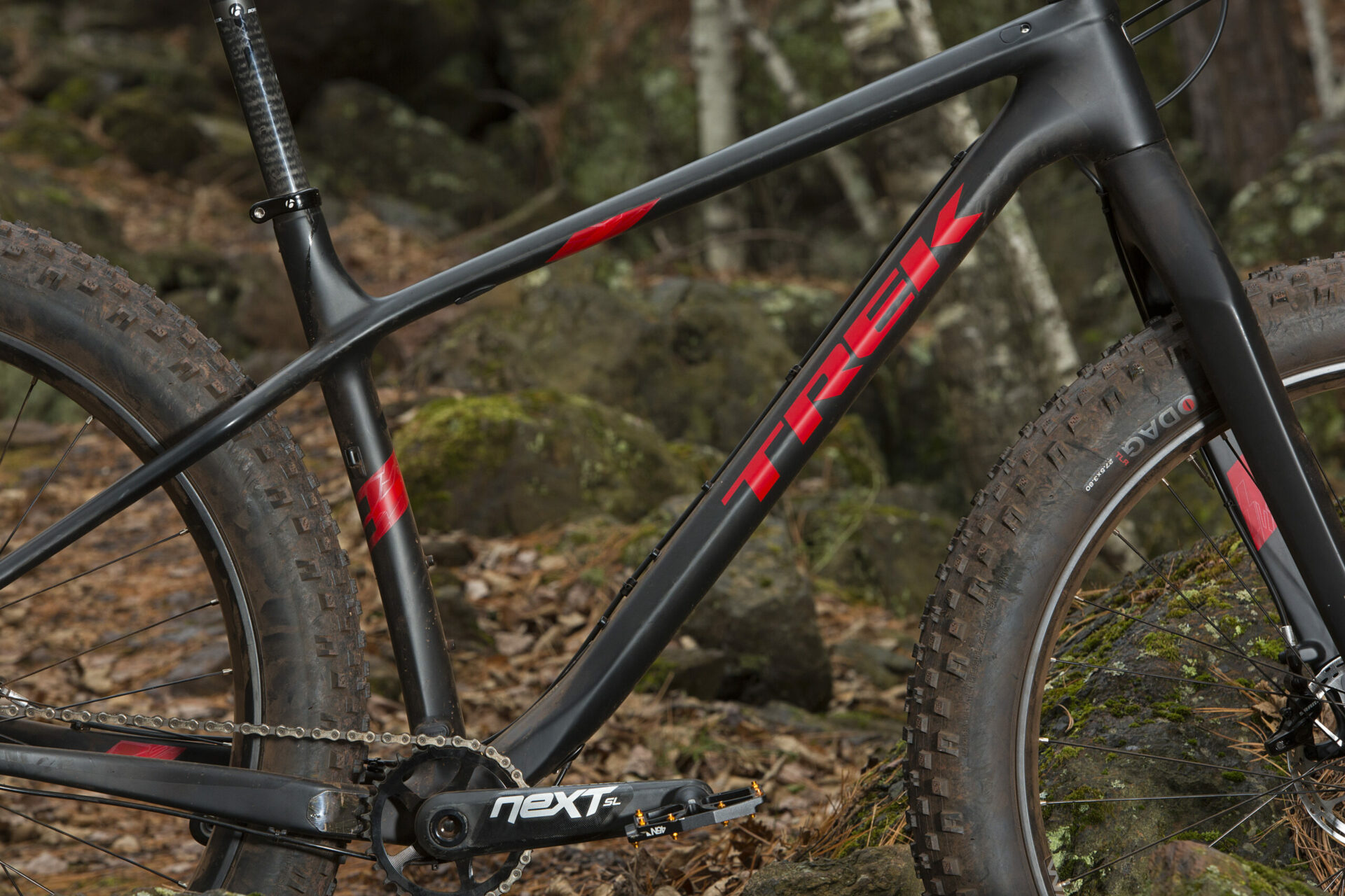 Carbon beauty meets a single-track beast — Get to know the Trek Farley ...